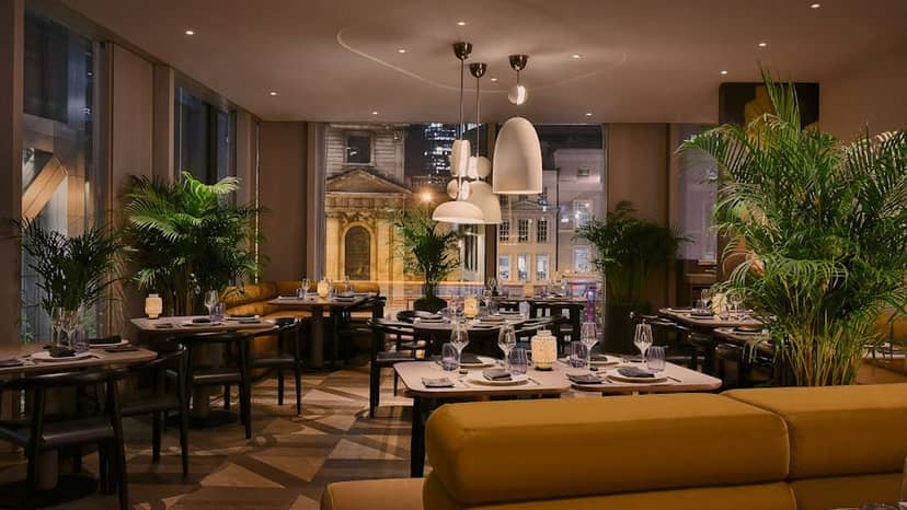 restaurant at Pan Pacific London | Hire Space