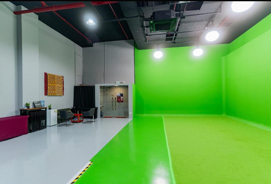 Green Screen | Film and Photo | Brighton Green Screen Virtual ...